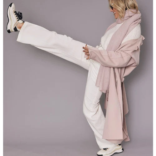 Cashmere Euro Wraps – QUEEN & GRACE